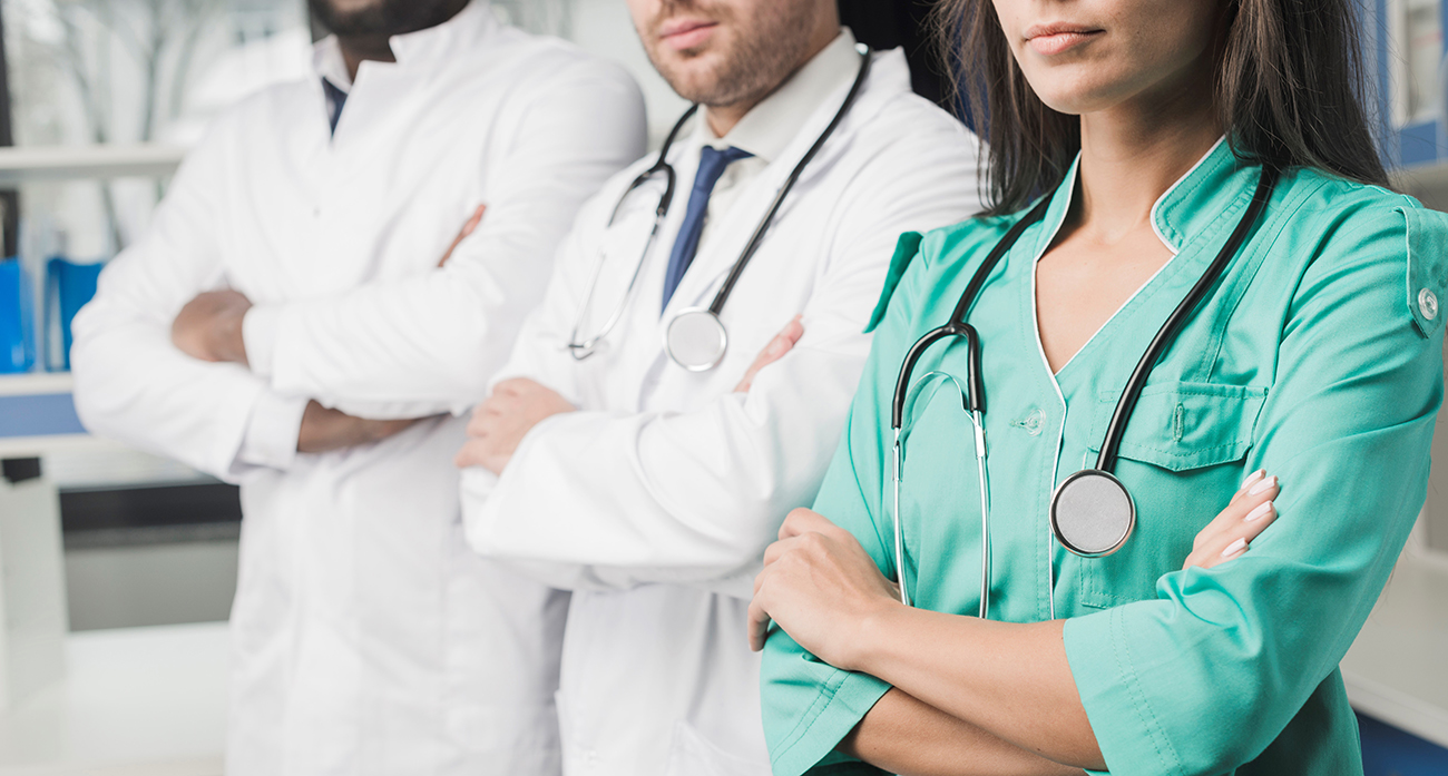 Médicos seguem novas regras no país - Pró-Saúde